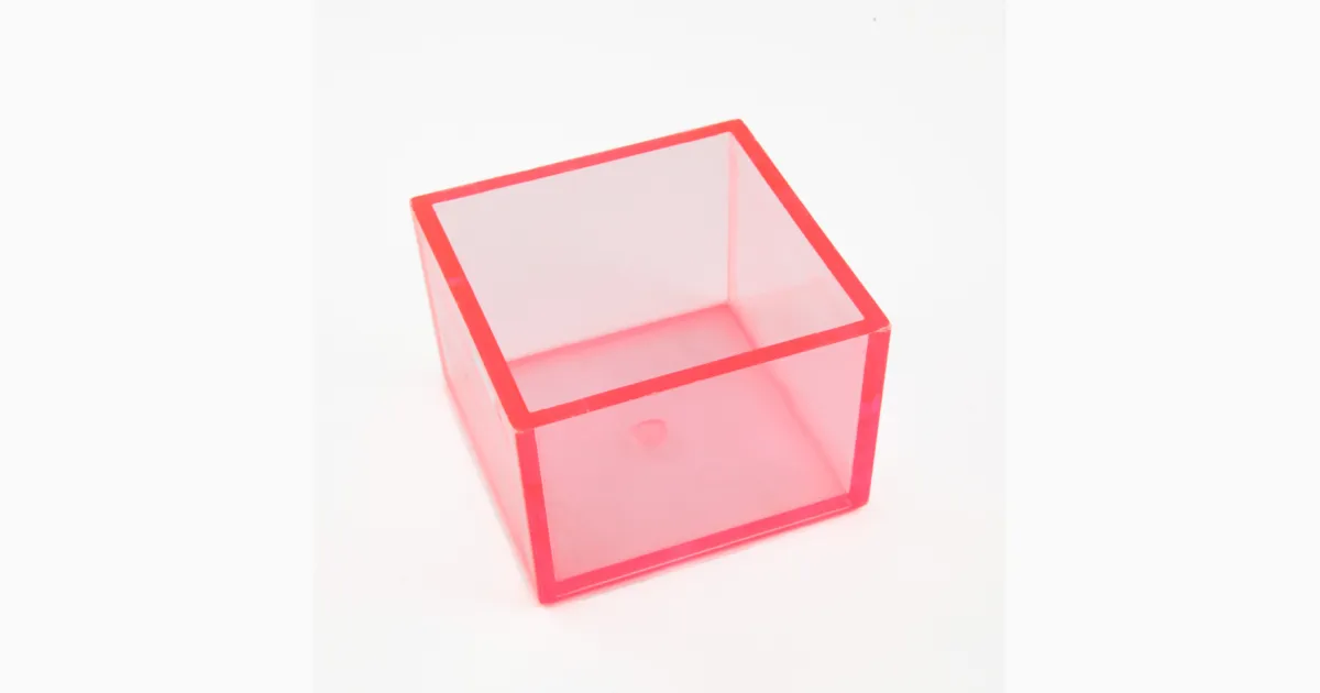 Live Edge Perspex (box) - Institute of Making